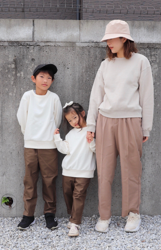 GU公式 | ツータックワイドテーパードパンツ(セットアップ可能)