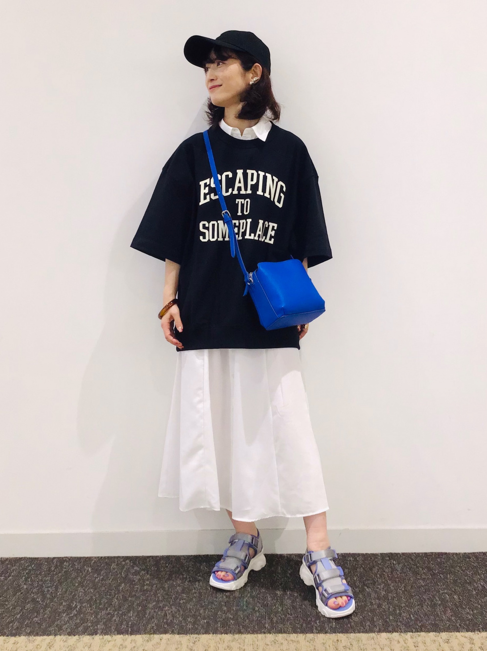 「タンクトップ(ボーダー)、フレアジーンズC(丈標準72.0～76.0cm)」の着用コーディネート| ジーユー