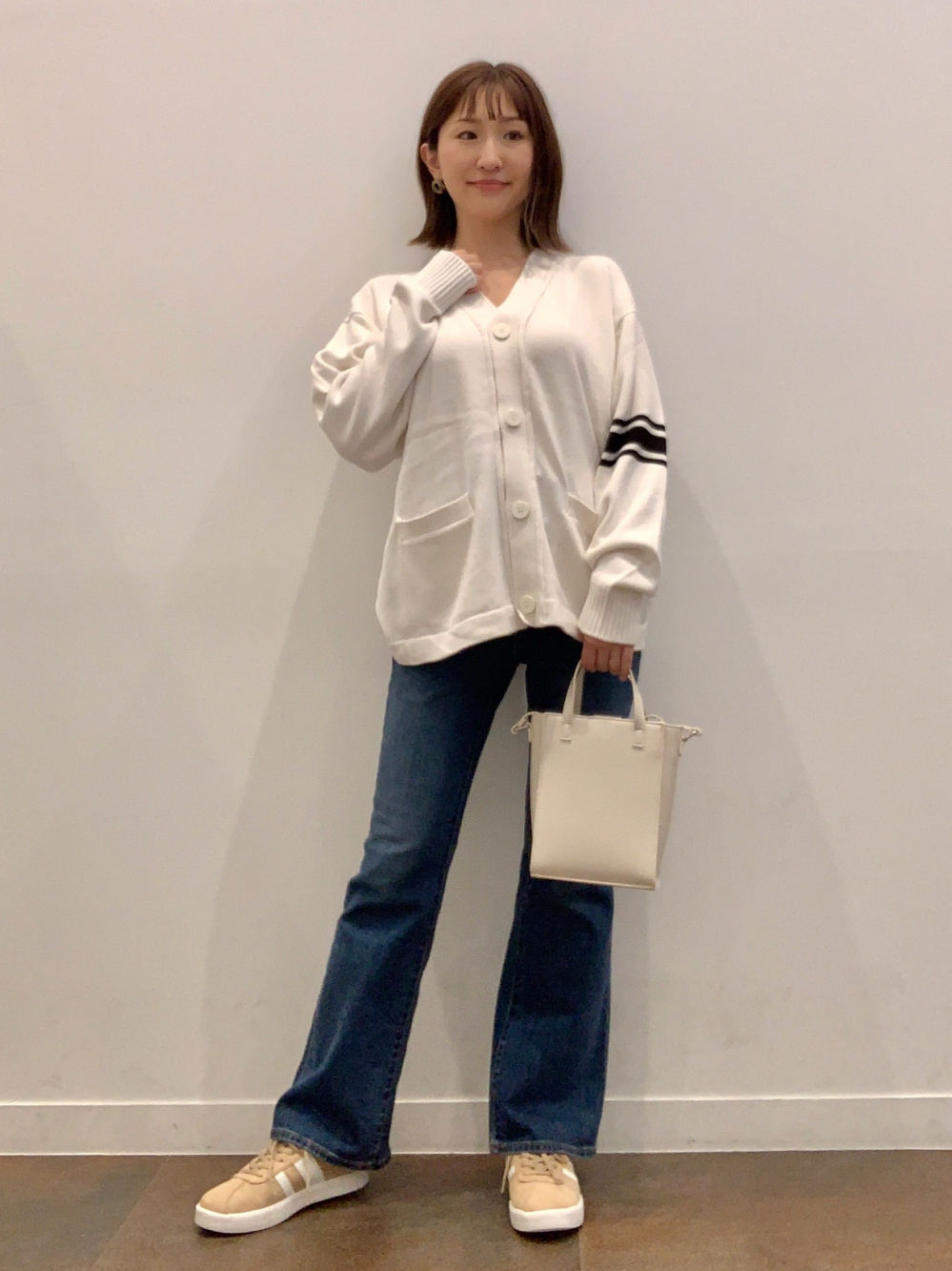 「スムースフレンチスリーブT(ボーダー)RS、フレアジーンズ(丈標準72～76cm)」の着用コーディネート| ジーユー