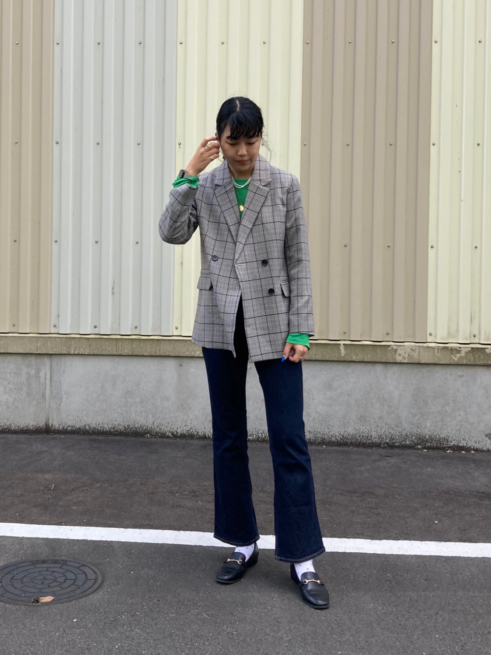 「フレアジーンズC(丈標準72.0～76.0cm)」の着用コーディネート| ジーユー