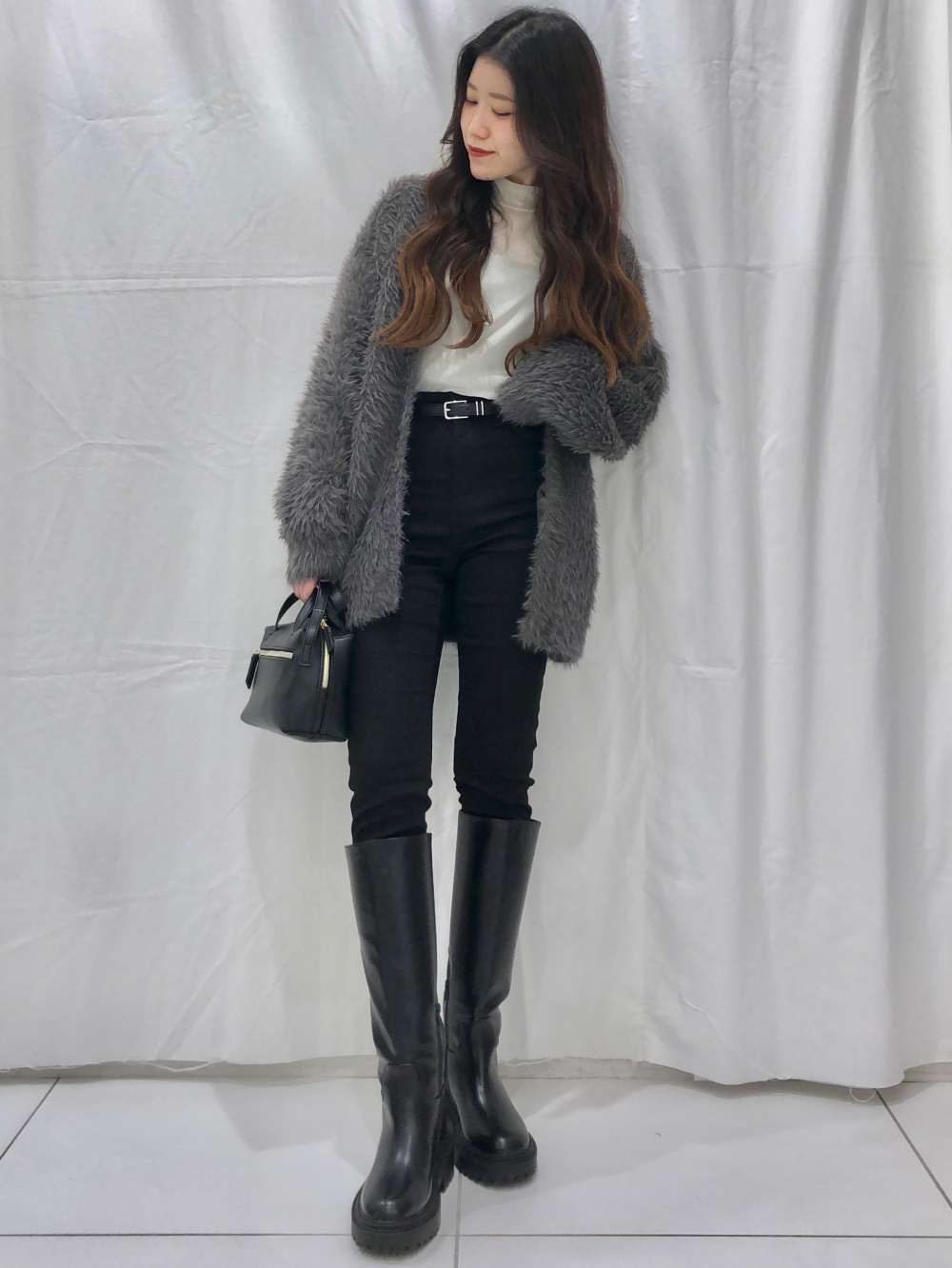 「ボーダークルーネックT(半袖)OSB+EC、スウェTハーフジップ(5分袖)(ロゴ)」の着用コーディネート| ジーユー