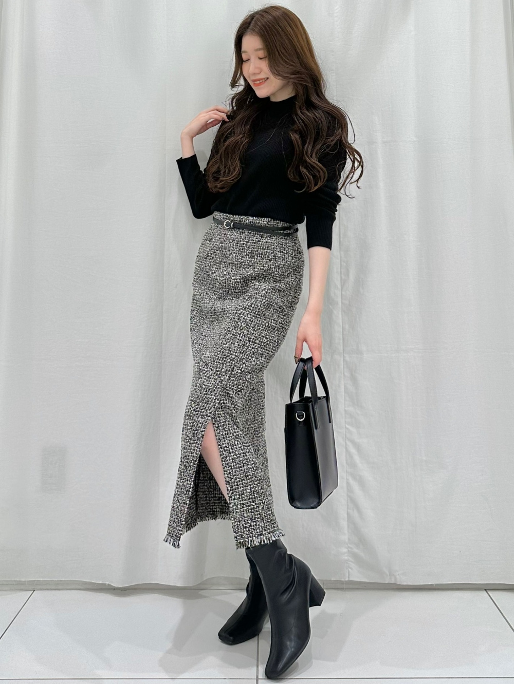 「メランジセーター(長袖)Q、タックワイドパンツ(丈標準70.0～74.0cm)」の着用コーディネート| ジーユー