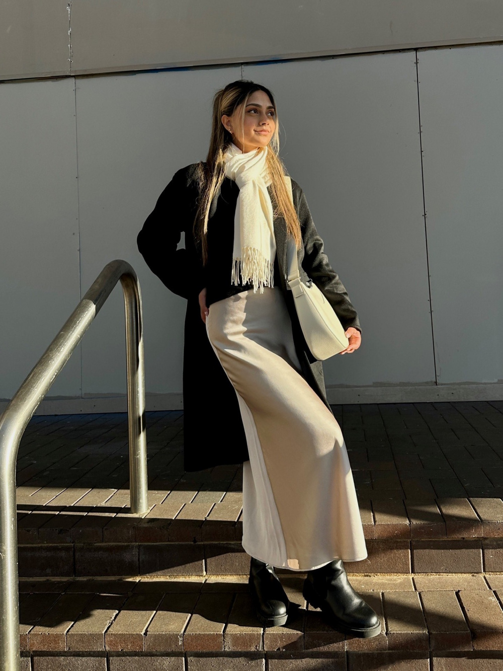 Check styling ideas for「100% Cashmere Crew Neck Sweater」| UNIQLO AU Check styling ideas for「100% Cashmere Crew Neck Sweater」| UNIQLO AU