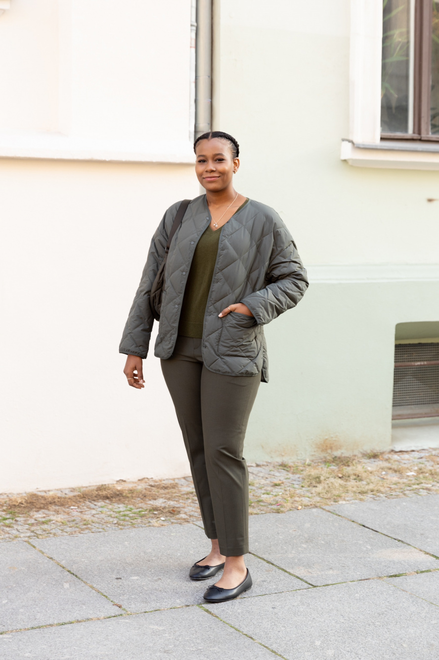 Check styling ideas for「Two-Way Single Breasted Coat、Ultra Light Down ...