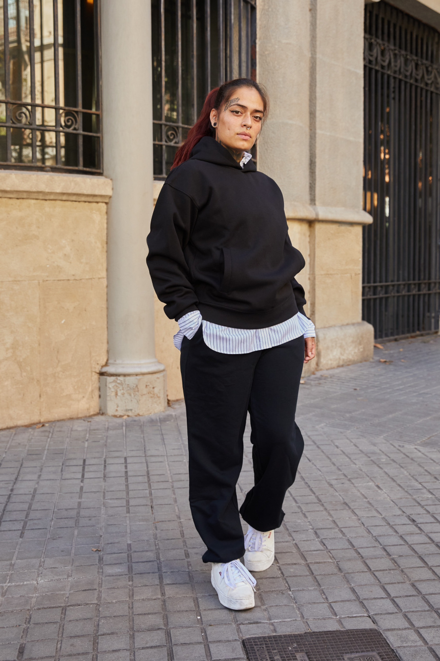 Check styling ideas for「Joggers、Sweat Oversized Pullover Hoodie」| UNIQLO DE