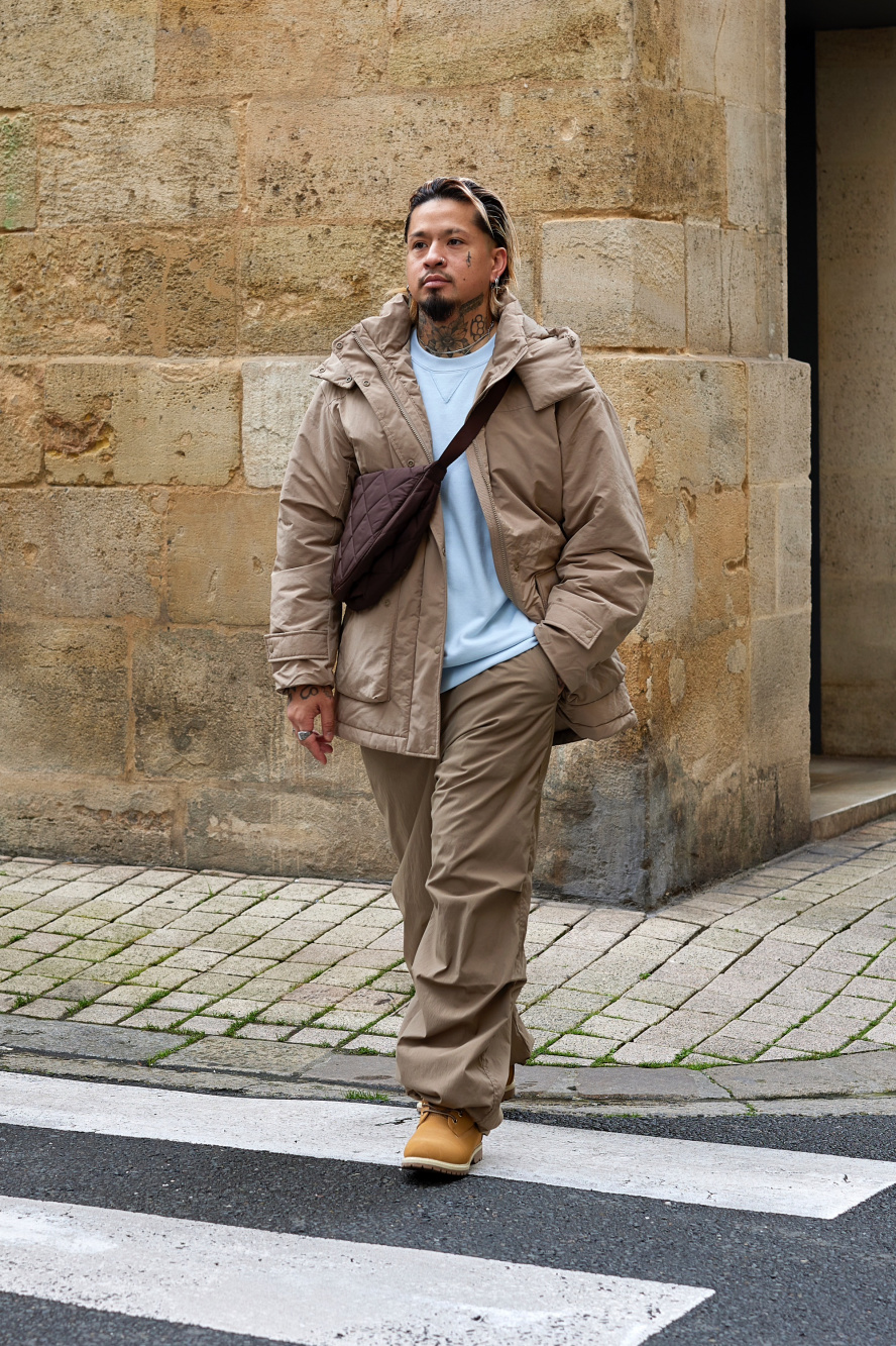 Descubre ideas de looks para「Chaqueta polar mullida、HEATTECH Pantalón ...