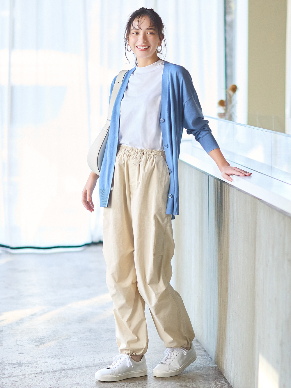 Shop looks for「Faux Leather One Handle Bag」| UNIQLO PH