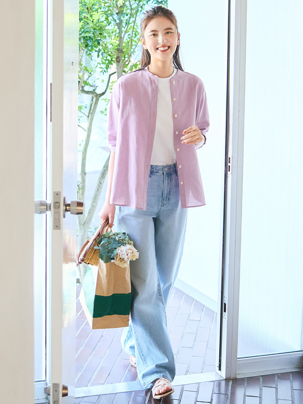 Styling ideas using 「NARROW STRAP SANDALS、AIRism MESH UV PROTECTION ...