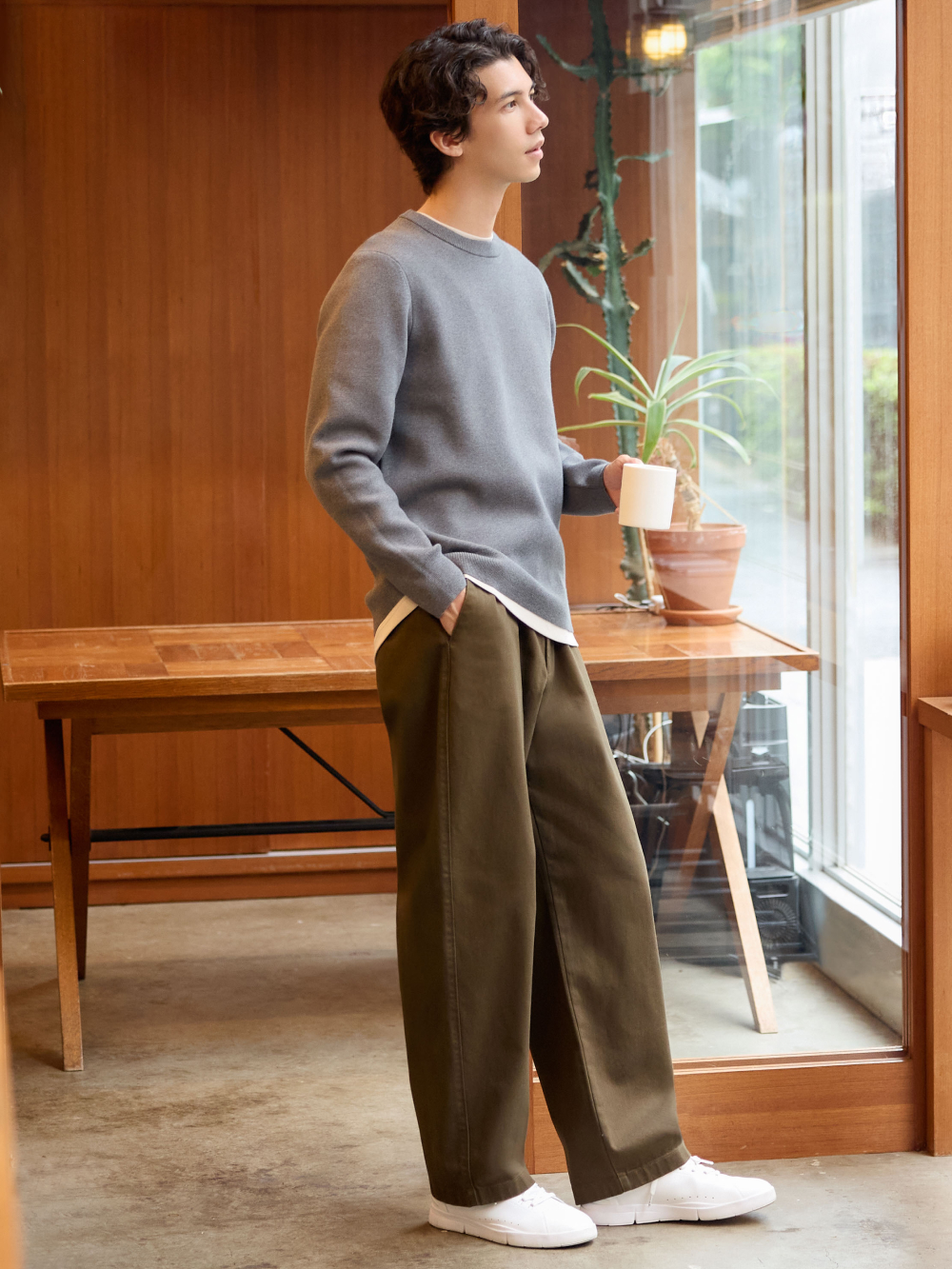 Shop looks for「Washable Milano Ribbed Crew Neck Sweater、Wide Fit Chino ...