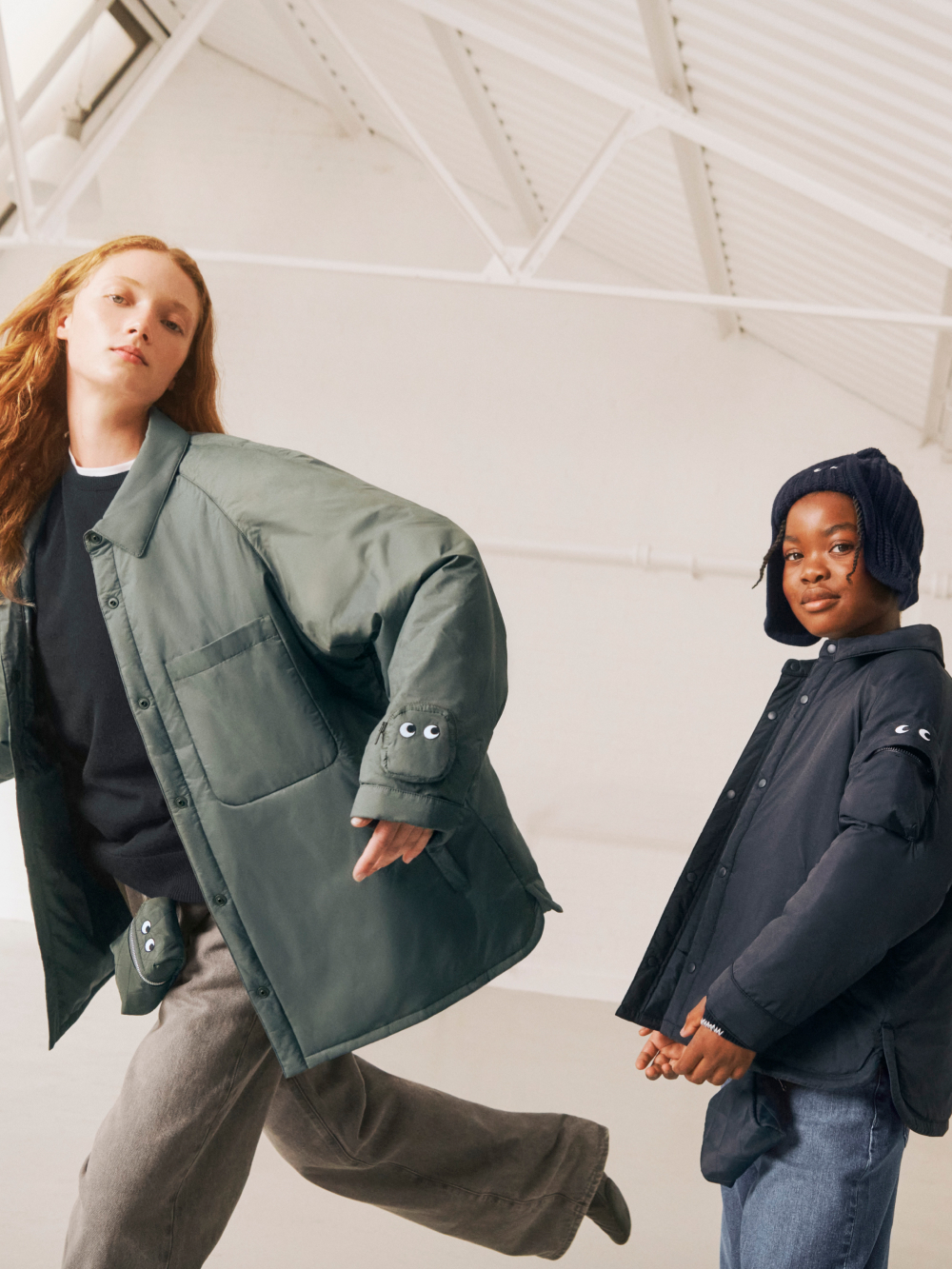 Shop looks for「Uniqlo U Crew Neck Short Sleeve T-Shirt、HEATTECH Beanie」| UNIQLO IN