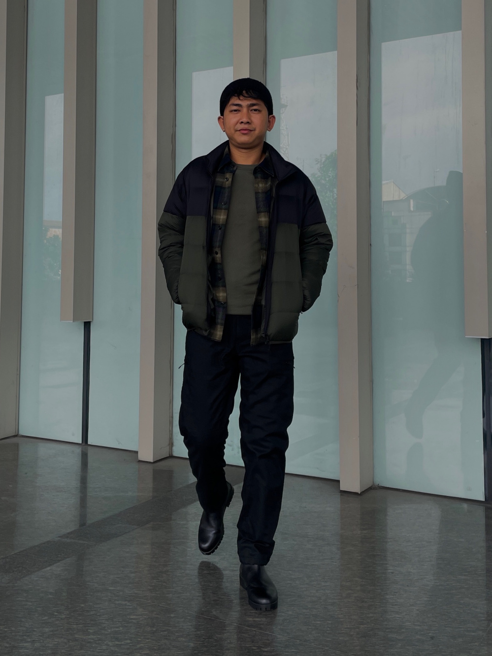 Check styling ideas for「Ultra Light Down Jacket (3D Cut) (Colour Block ...