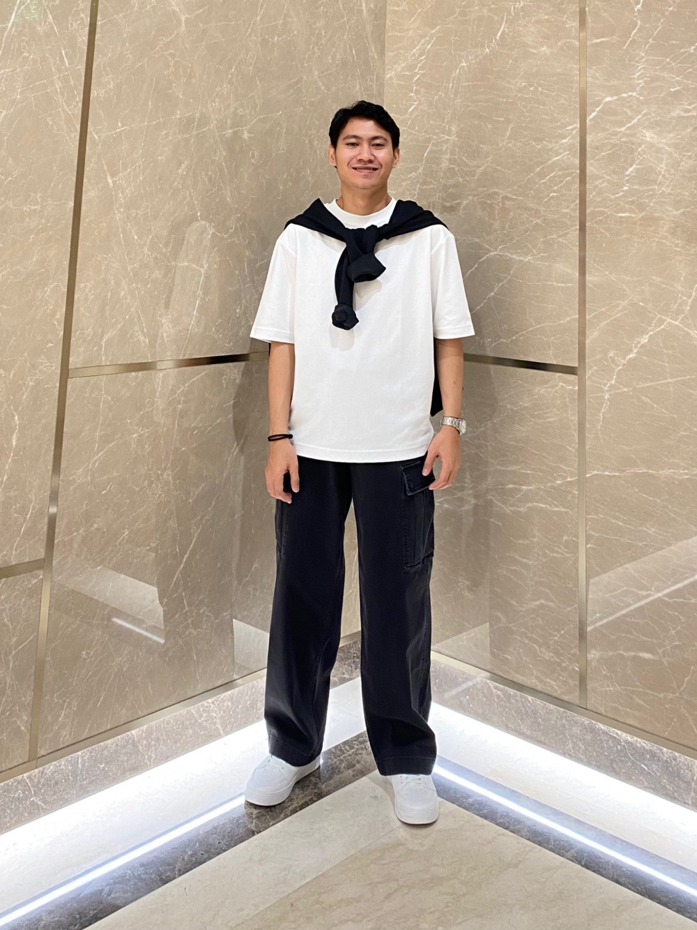 Check styling ideas for「AIRism Cotton Oversized Crew Neck T-Shirt ...