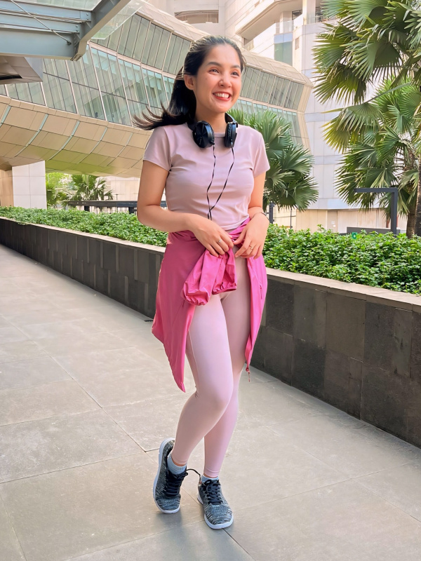 Outfit ideas of Chitra(Mall Taman Anggrek) | UNIQLO PH