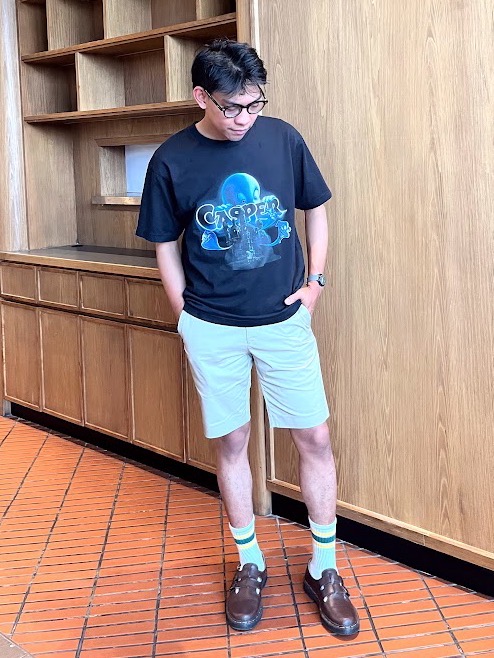 ดูไอเดียสไตล์การแต่งตัวสำหรับ「เสื้อยืดแขนสั้น Universal Movies UT | ลาย ...