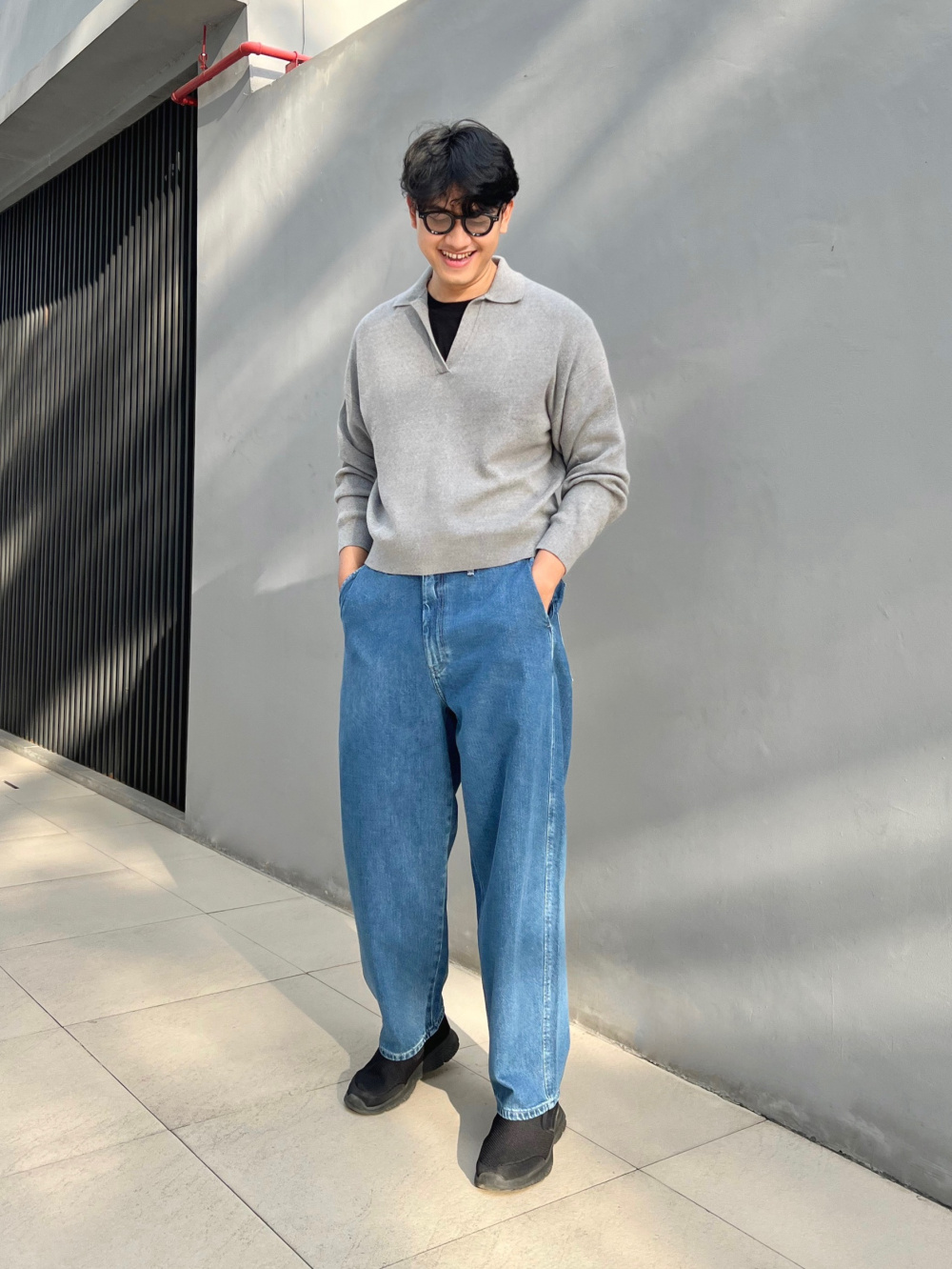 Check styling ideas for「Wide Tapered Jeans、Crew Neck Short Sleeve T ...