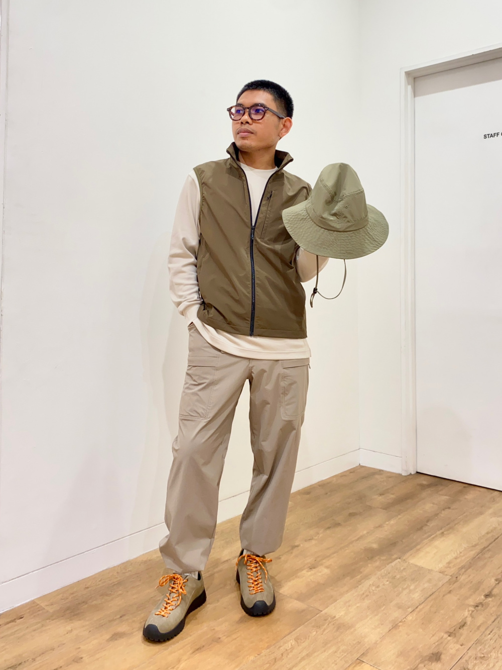 ดูไอเดียสไตล์การแต่งตัวสำหรับ「เสื้อยืด U AIRism คอตตอน คอกลม | แขนยาว ...