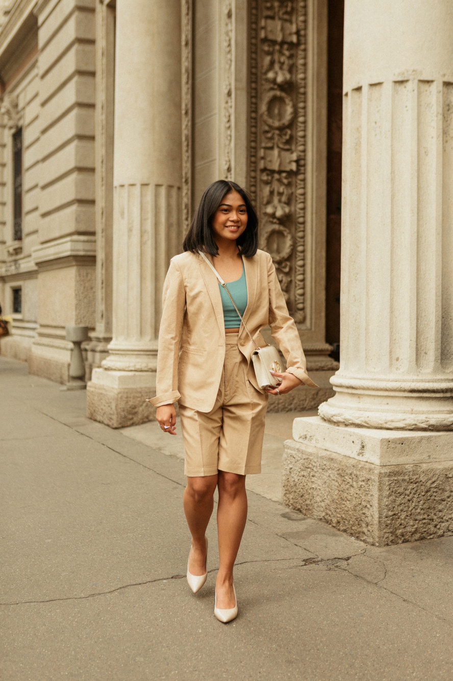 Check styling ideas for「WIRELESS BRA ACTIVE SQUARE NECK」| UNIQLO CA