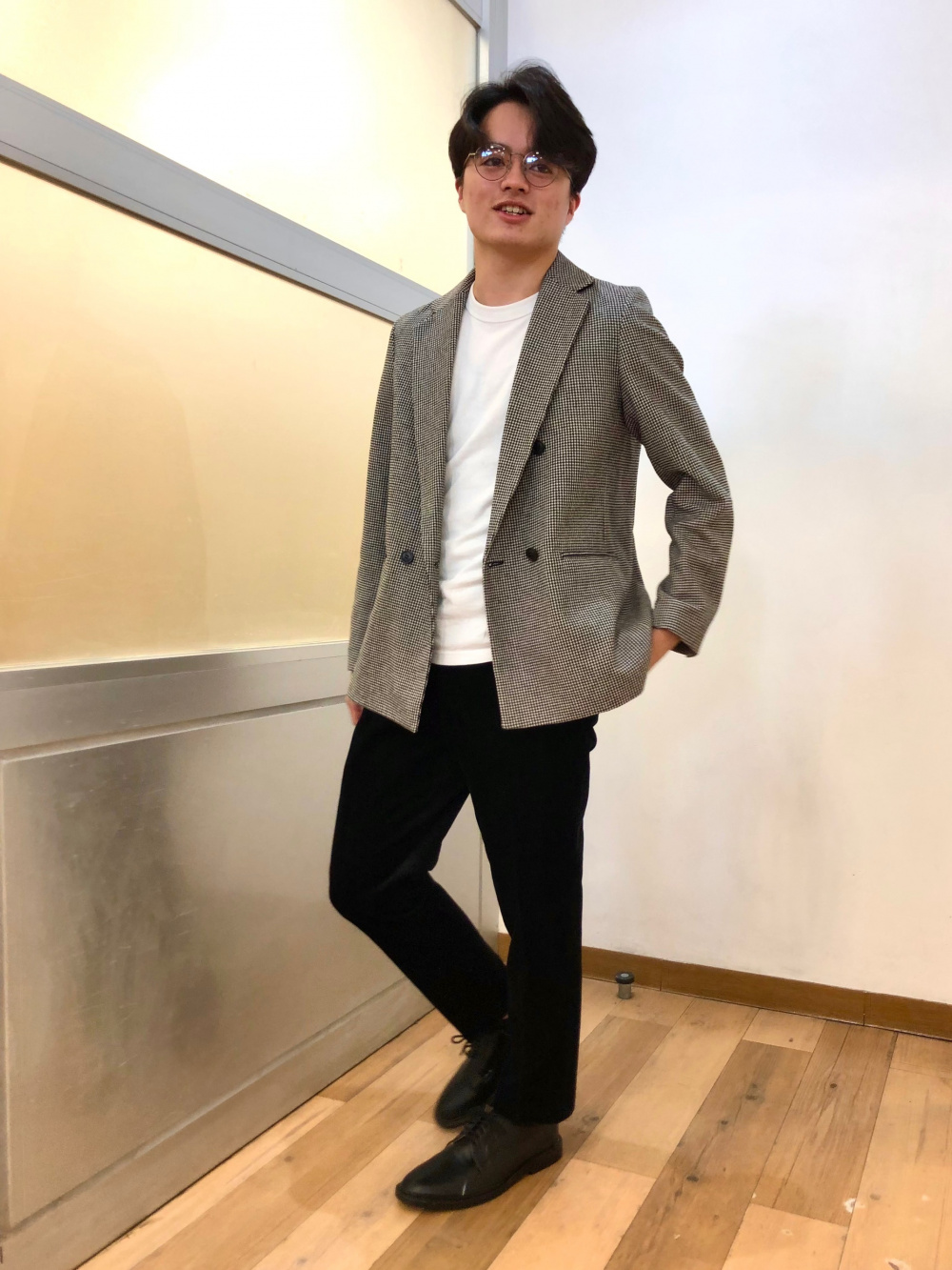 「ドライノンアイロンジャージーシャツ（ボタンダウン・半袖）、感動パンツ2WAYストレッチ（シアサッカー・丈85cm）セットアップ可能」の着用 ...