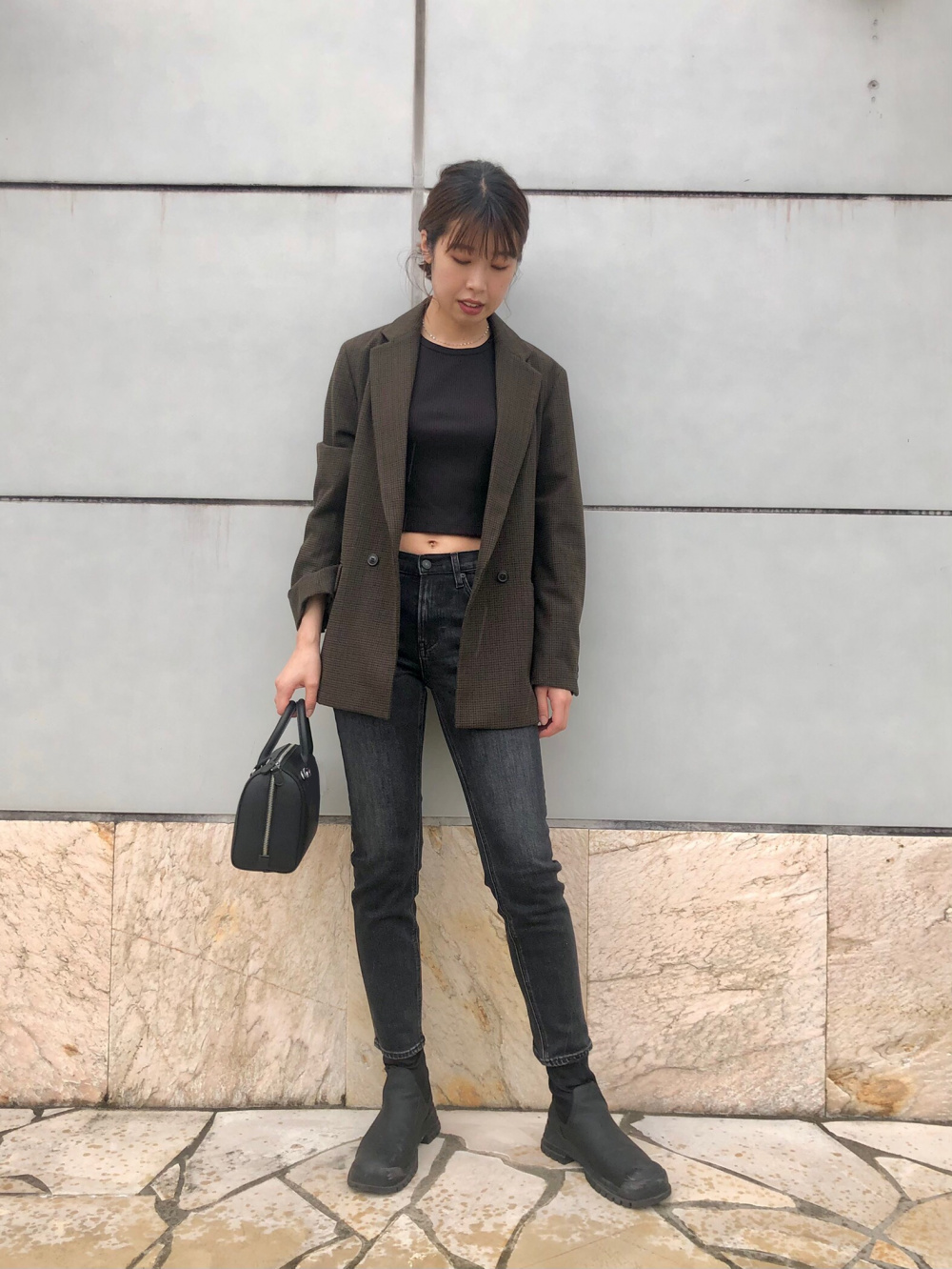 「Vネックフレアワンピース（7分袖・標準丈・115.5～126.5cm）、ダブルジャケット（チドリ）」の着用コーディネート| ユニクロ