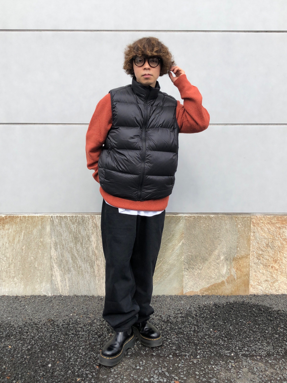 「PEACE FOR ALL UT グラフィックTシャツ（半袖・レギュラーフィット）平野歩夢、ワイドフィットジーンズ（丈標準74～77cm ...