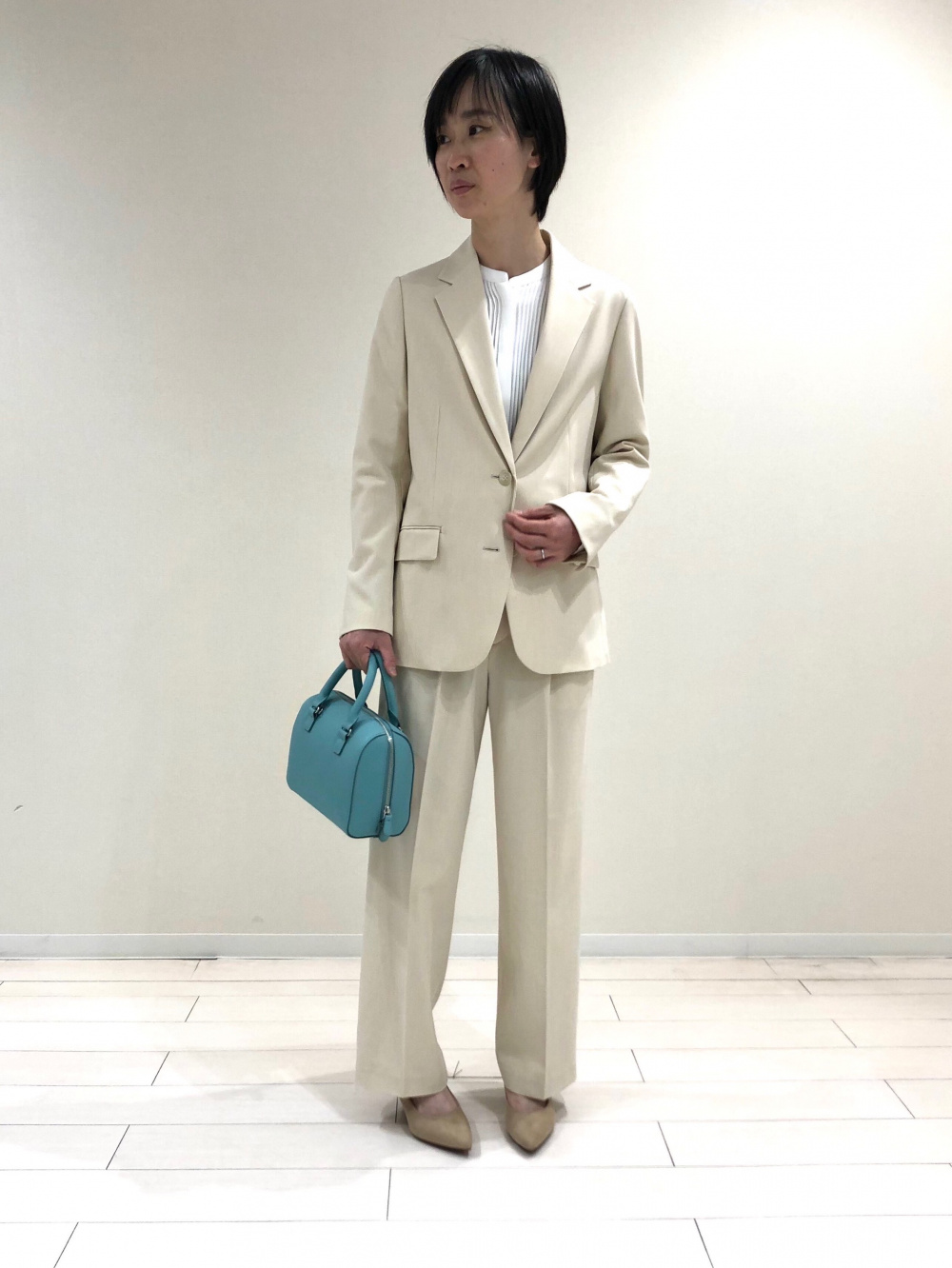 「リラックステーラードジャケット セットアップ可能、エクストラファインメリノリブタートルネックセーター（ボーダー・長袖）」の着用コーディネート ...