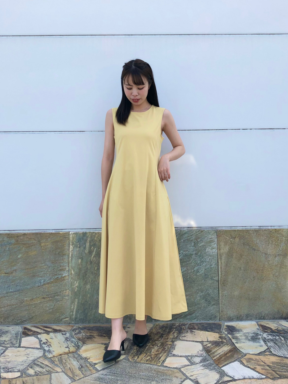 「ウルトラストレッチエアリズムワンピース（ノースリーブ・標準丈・112.5～123.5cm）、感動ジャケット セットアップ可能」の着用 ...