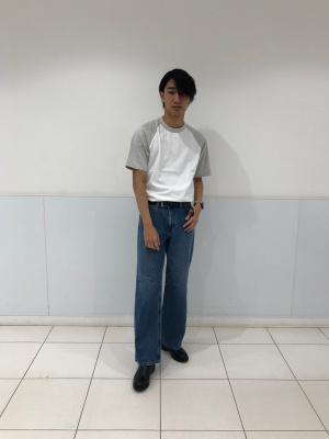 ユニクロ公式 | オーバーサイズラグランTシャツ(5分袖) ユニクロ公式 | オーバーサイズラグランTシャツ(5分袖)