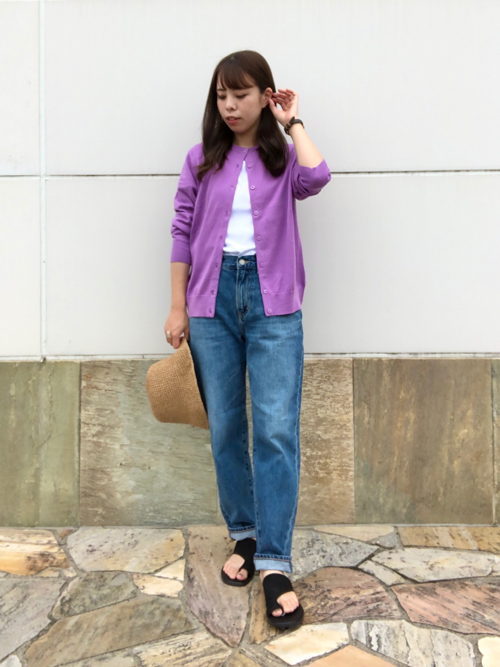 「ボーイフレンドテーパードジーンズ（アンクル丈・丈標準66cm）」の着用コーディネート| ユニクロ公式