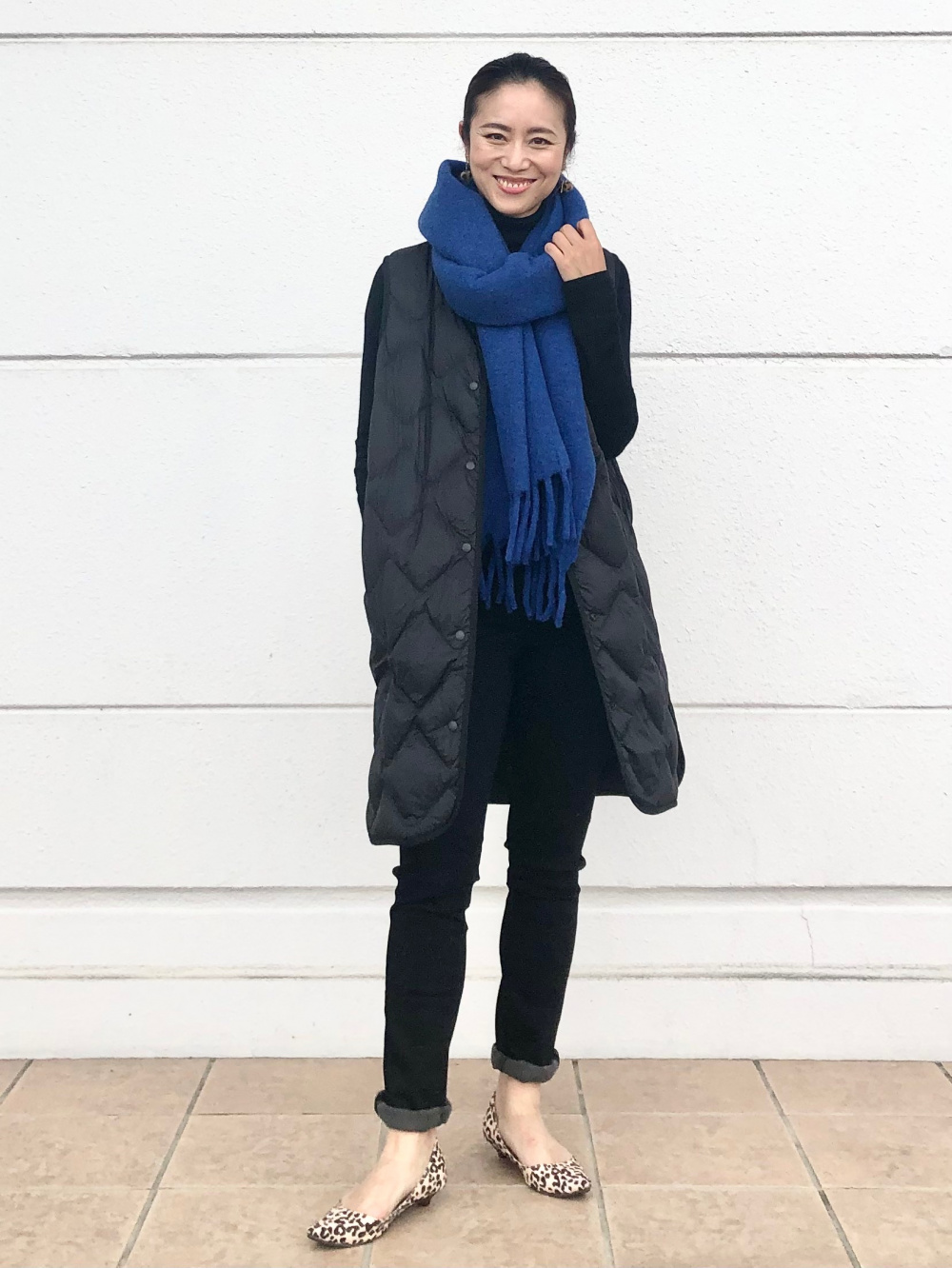 「エクストラファインメリノタートルネックセーター（長袖）、コンフォート2Bジャケット（ストライプ・袖丈着丈標準）」の着用コーディネート| ユニクロ公式