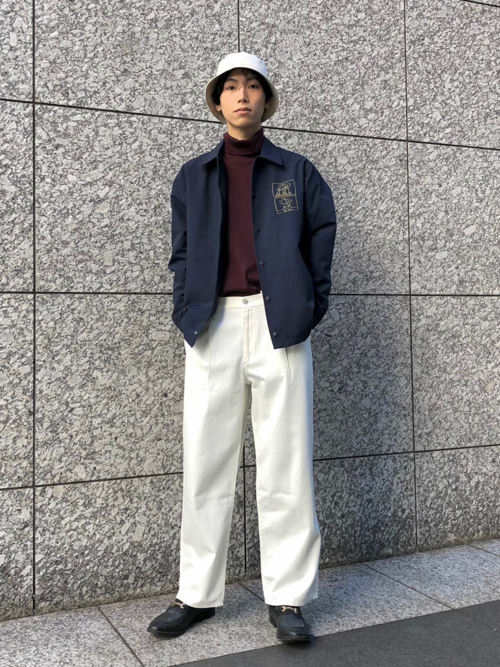 「ドレープデニムタックパンツ（丈標準72～74cm）」の着用コーディネート| ユニクロ公式