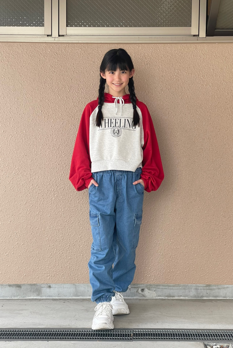 「ストレッチデニムカーゴジョガーパンツ」の着用コーディネート| ユニクロ公式