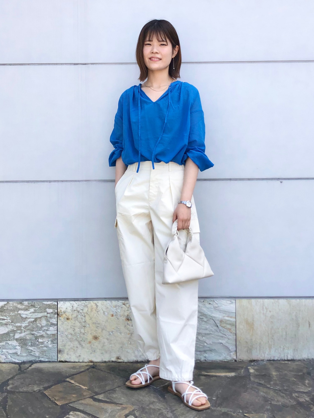 「イージーカーゴパンツ（丈標準68～70㎝）」の着用コーディネート| ユニクロ公式