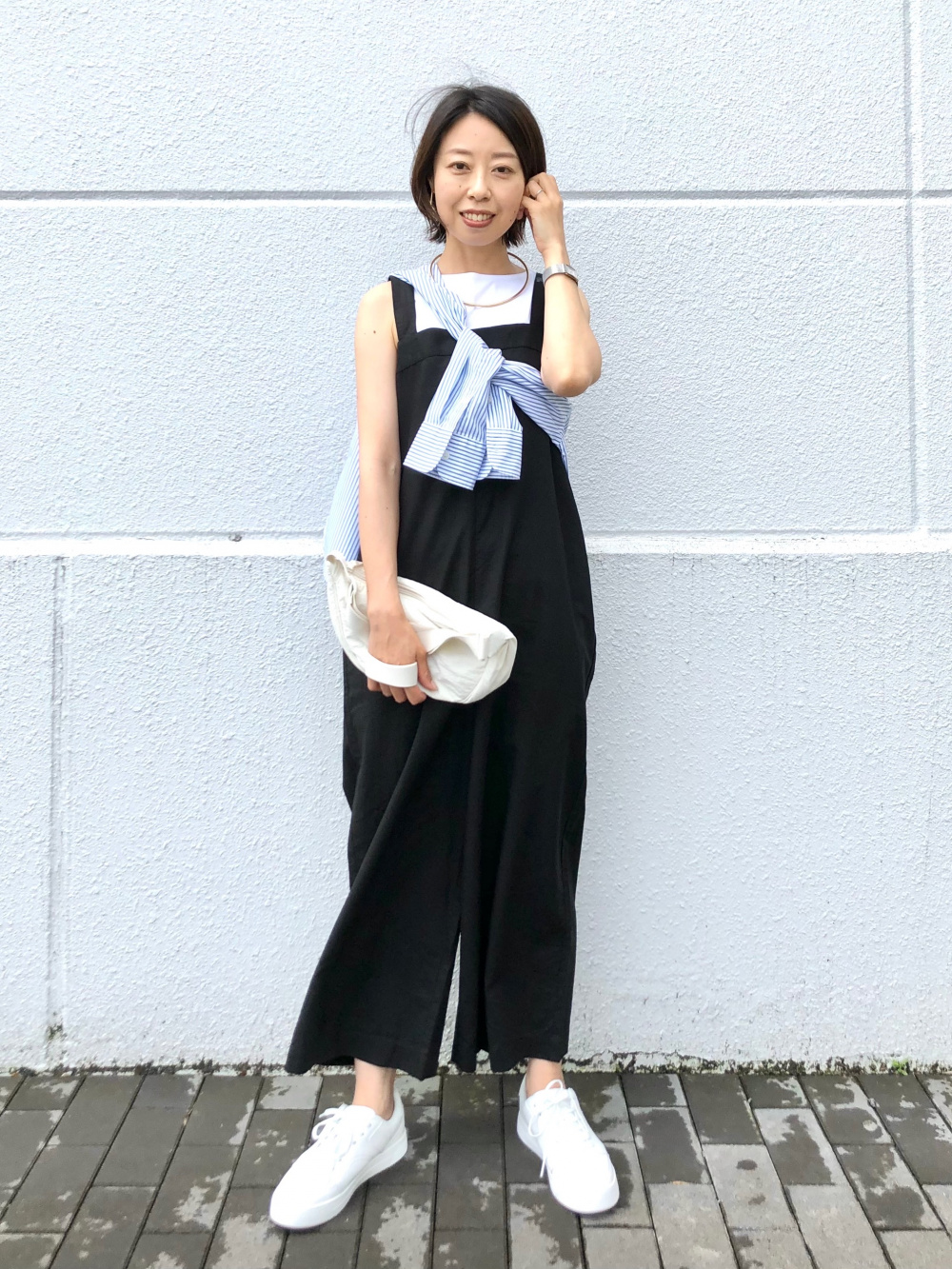 「エアリズムUVカットメッシュフルジッププリントパーカ、ウルトラストレッチエアリズムUVカットレギンス」の着用コーディネート| ユニクロ公式