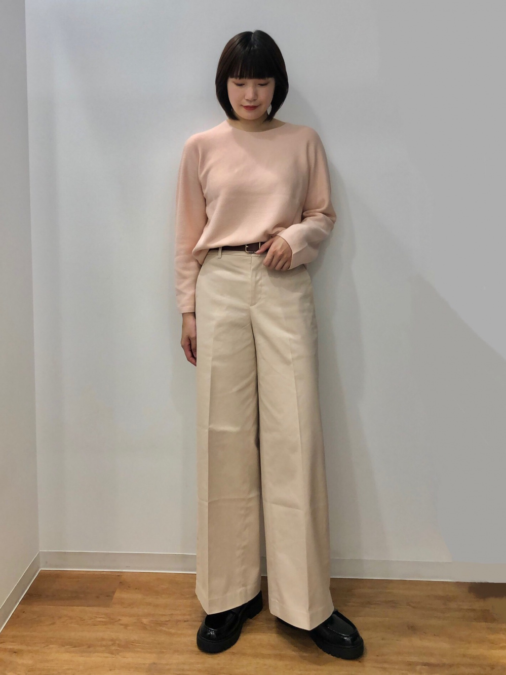 「メリノリブタートルネックセーター、テーラードジャケット（チェック） セットアップ可能」の着用コーディネート| ユニクロ公式