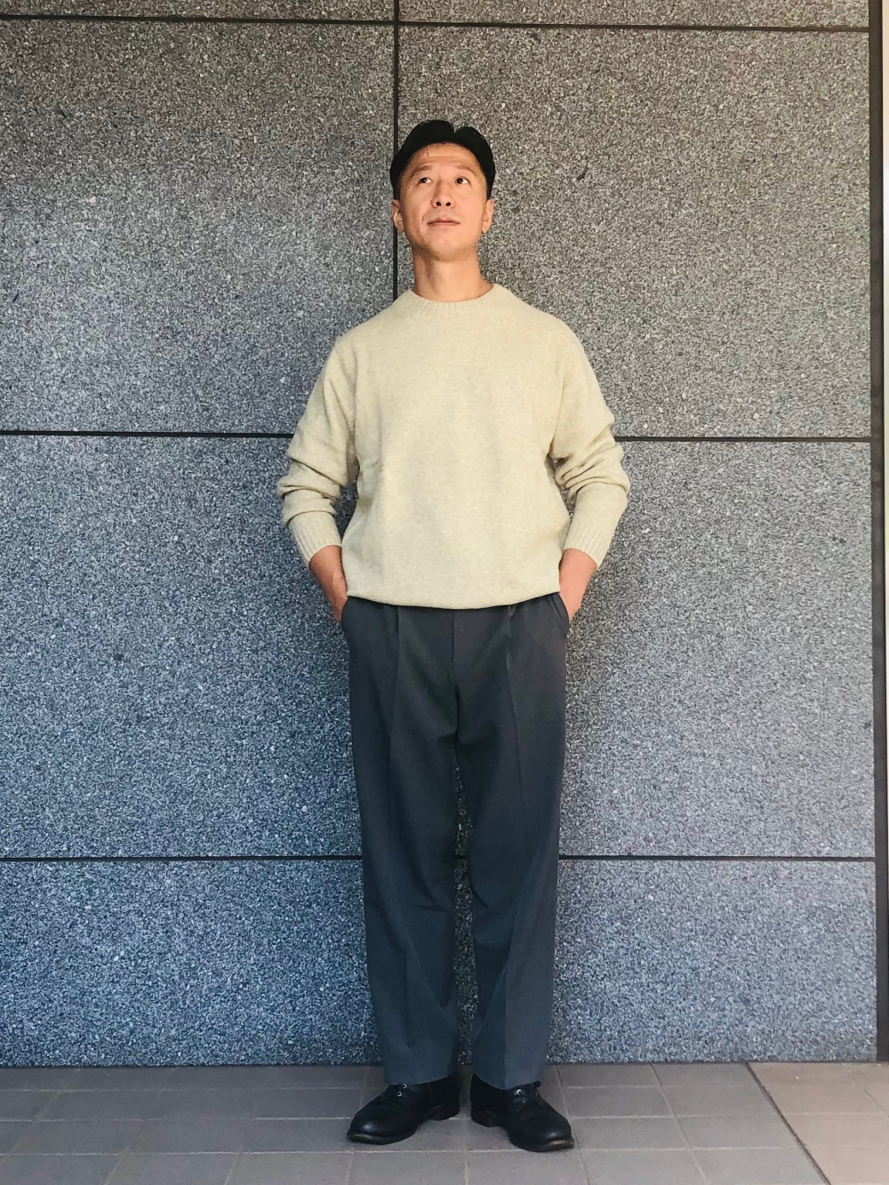 「ポケッタブルUVカットパーカ/NANODESIGN、ドライノンアイロンジャージーシャツ/BD/半袖」の着用コーディネート| ユニクロ公式