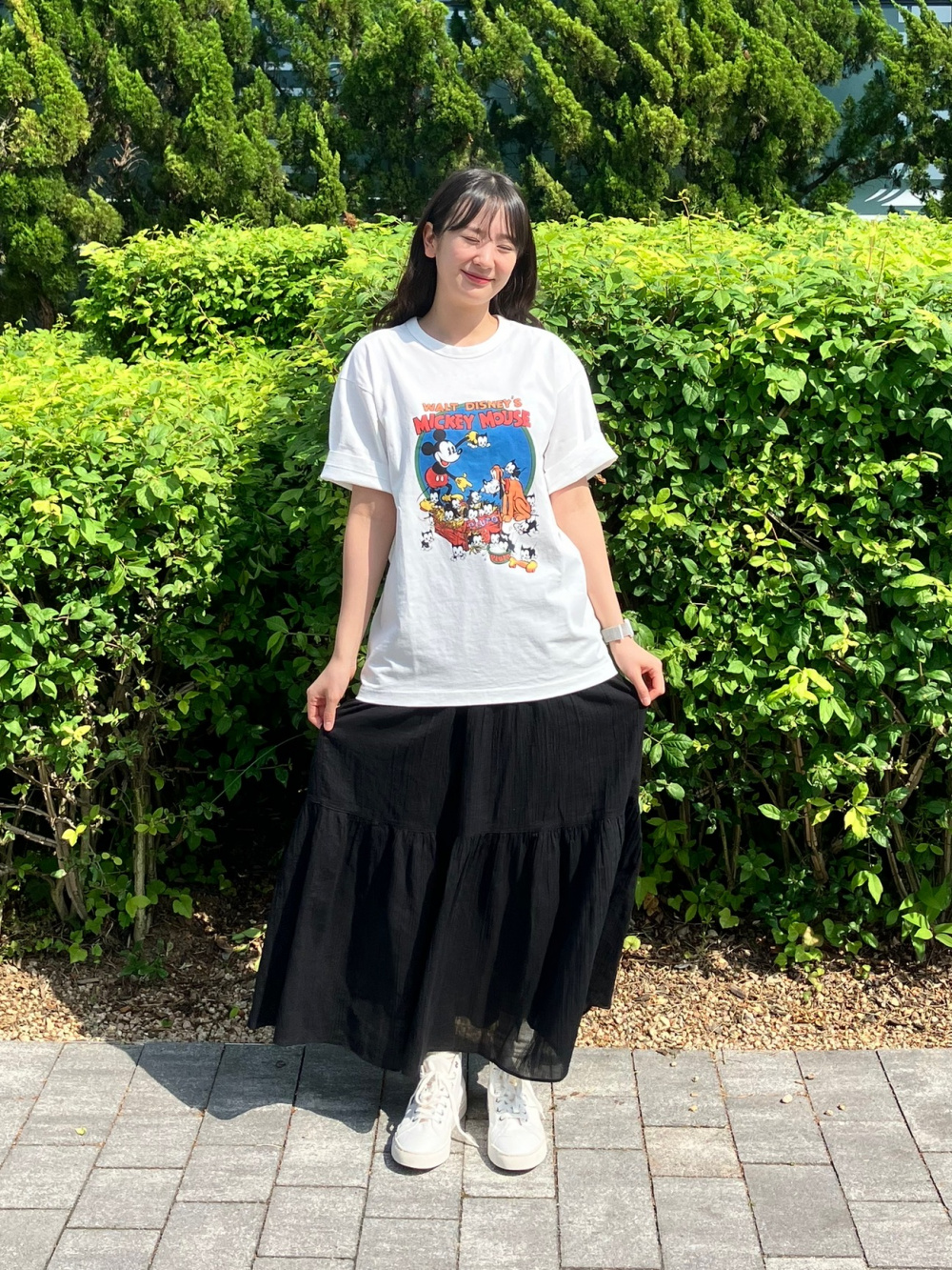 ดูไอเดียสไตล์การแต่งตัวสำหรับ「เสื้อยืดแขนสั้น Disney Vintage Poster ...