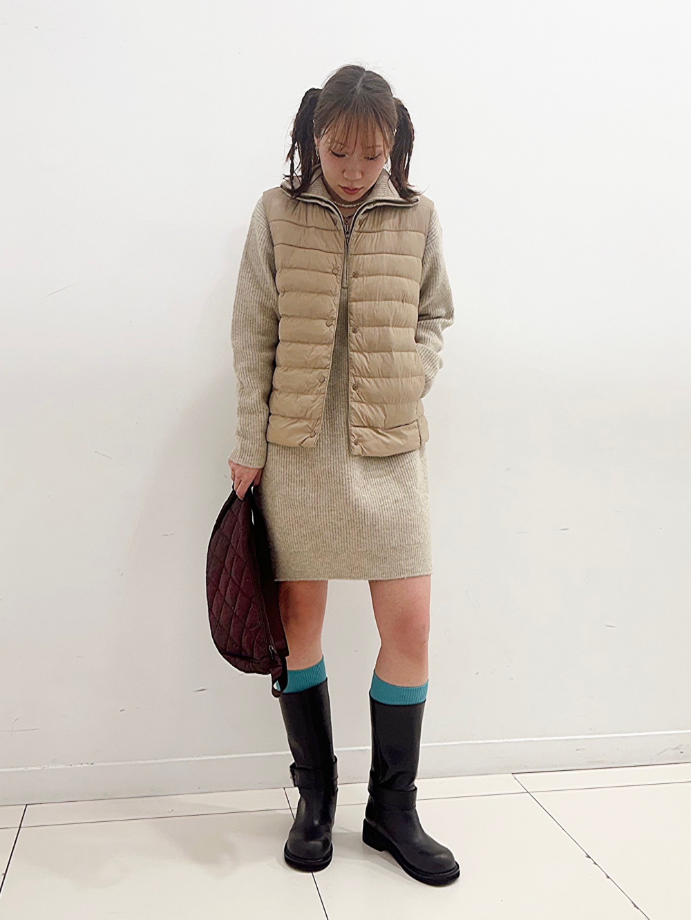 Check styling ideas for「Down Cropped Vest、Clog Shoes」| UNIQLO PH
