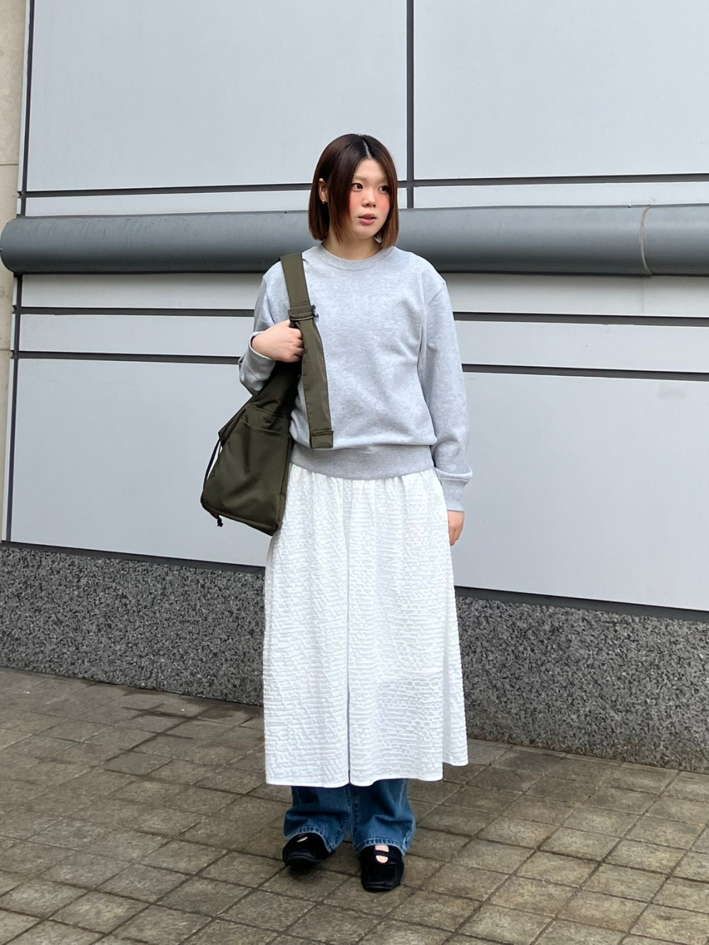 Check styling ideas for「OVERSIZED SHIRT COAT、WIDE BALLOON PANTS」| UNIQLO CA