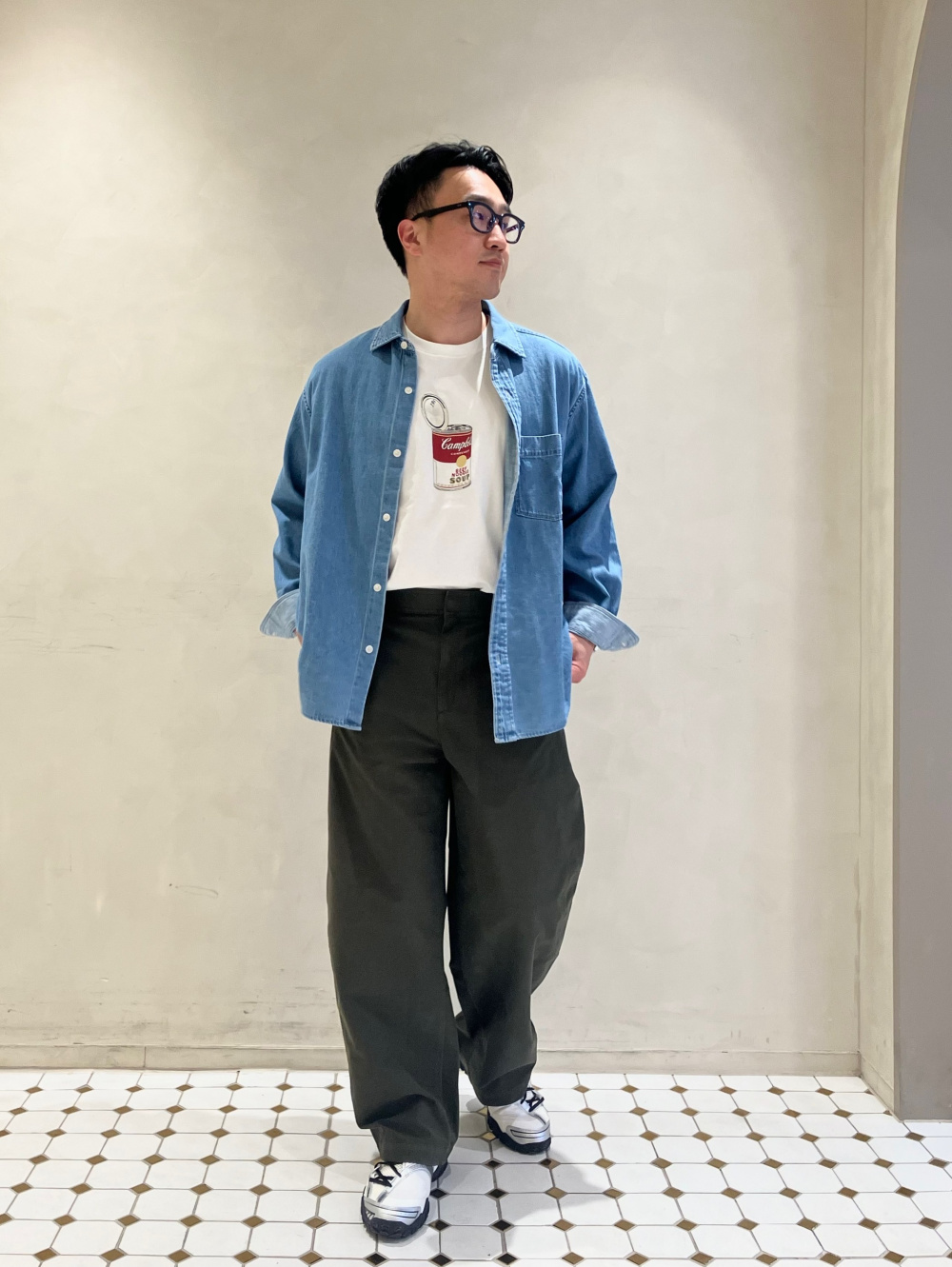 ดูไอเดียสไตล์การแต่งตัวสำหรับ「เสื้อยืดแขนสั้น NY POP ART UT、กางเกง ผ้า ... ดูไอเดียสไตล์การแต่งตัวสำหรับ「เสื้อยืดแขนสั้น NY POP ART UT、กางเกง ผ้า ...