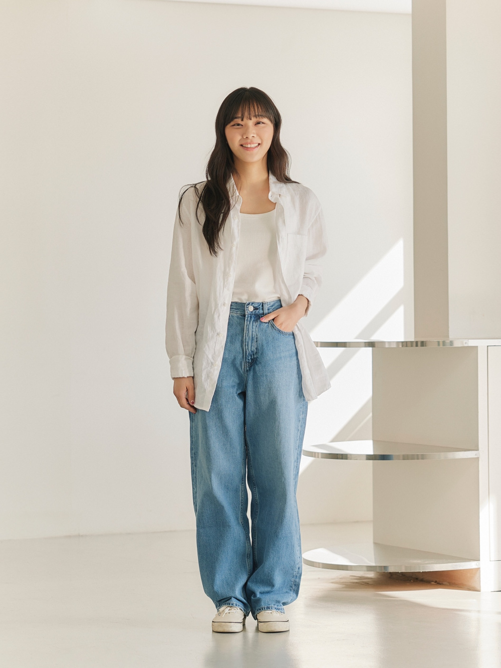 「DRY-EX UV PROTECTION풀집파카、Universal Movies UT(그래픽T·반팔)JAWS」의 착용 스타일링 리스트 | UNIQLO