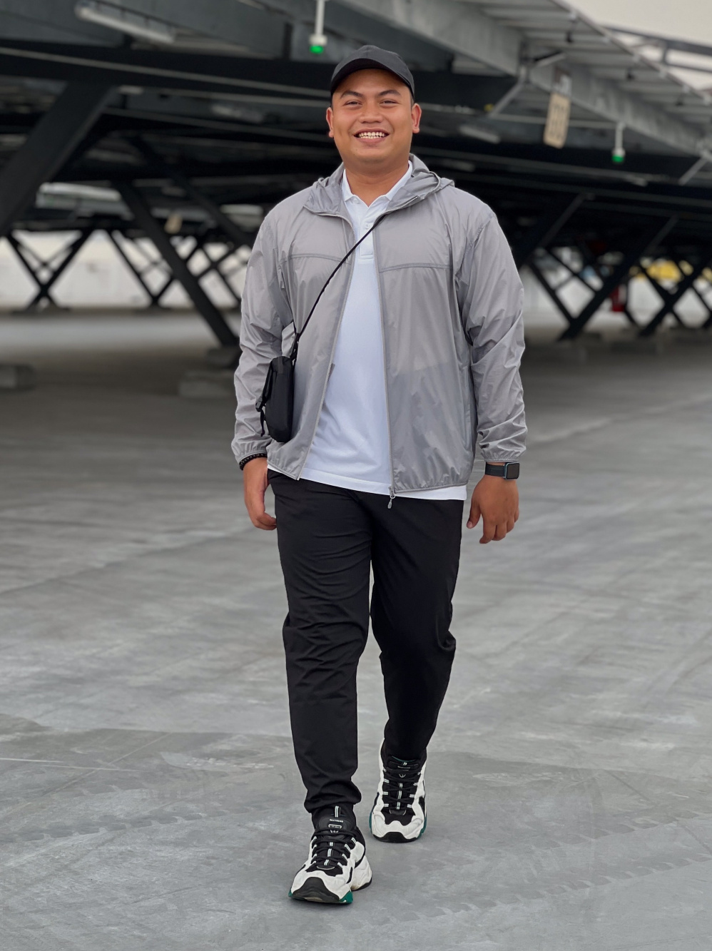 Check styling ideas for「Pocketable UV Protection Parka」| UNIQLO IN Check styling ideas for「Pocketable UV Protection Parka」| UNIQLO IN