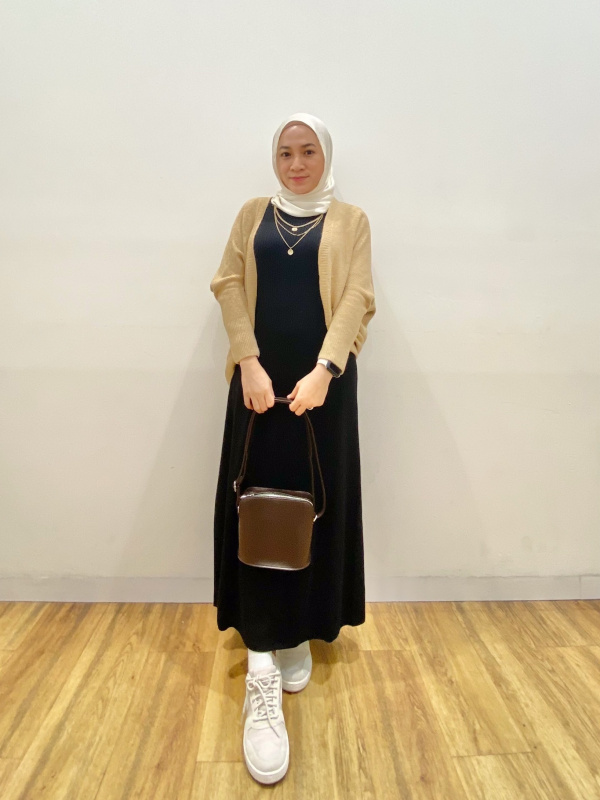 Cek ide styling untuk「AIRism Dalaman Hijab」| UNIQLO ID