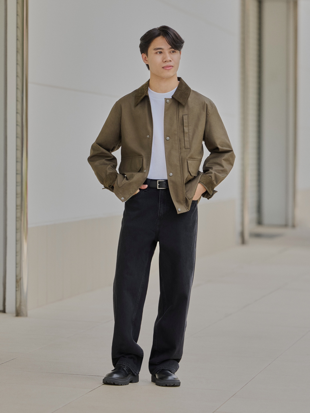 Check styling ideas for「AIRism Cotton Oversized Crew Neck T-Shirt ...