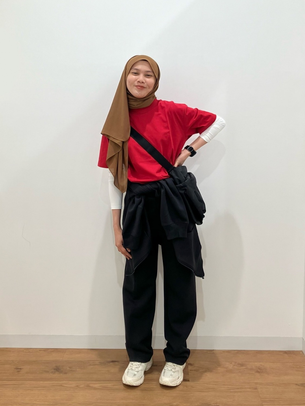 Check styling ideas for「Dry Sweat Full-Zip Hoodie」| UNIQLO PH