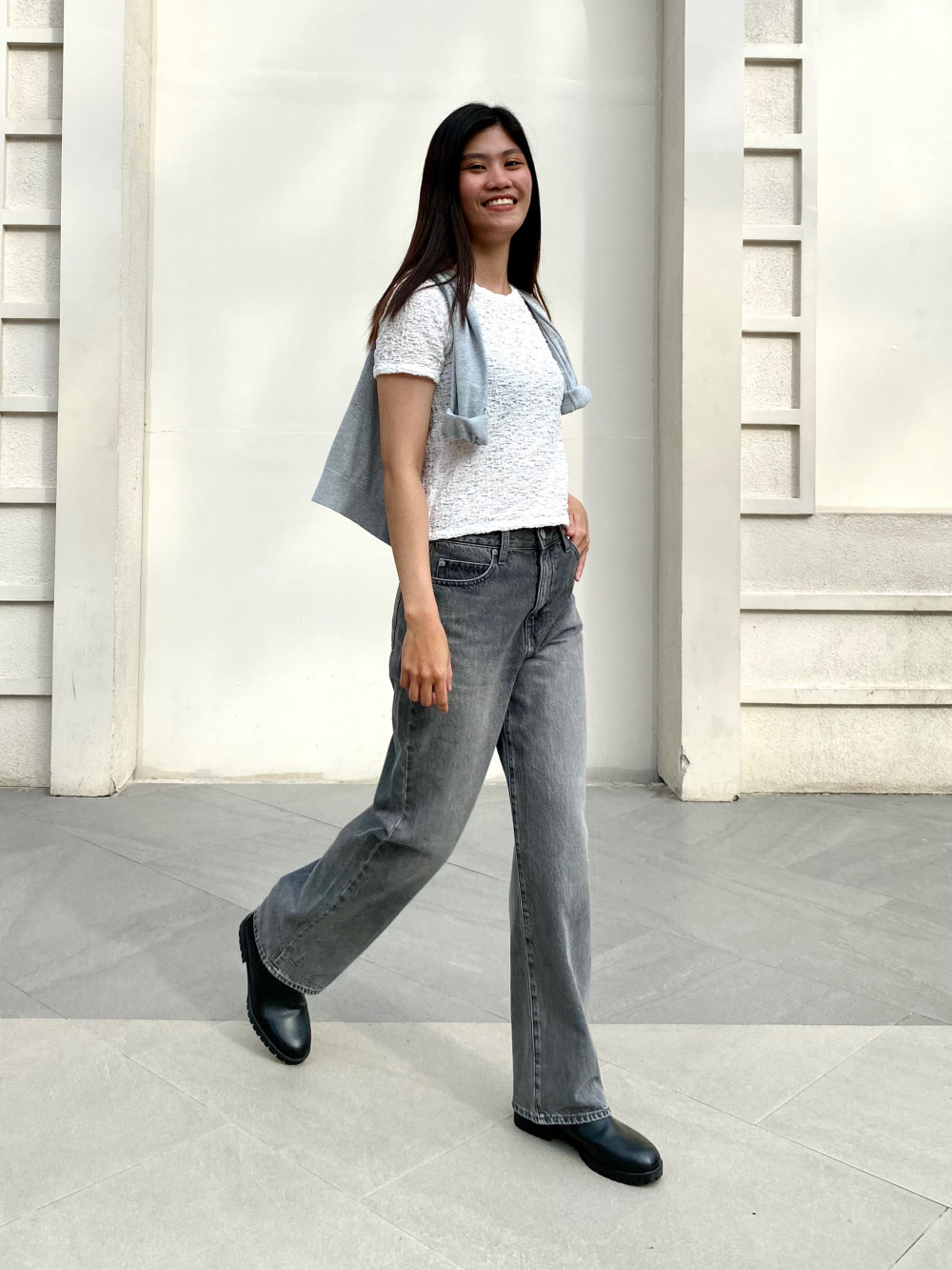 Check styling ideas for「UV Protection Crew Neck Cardigan」| UNIQLO IN