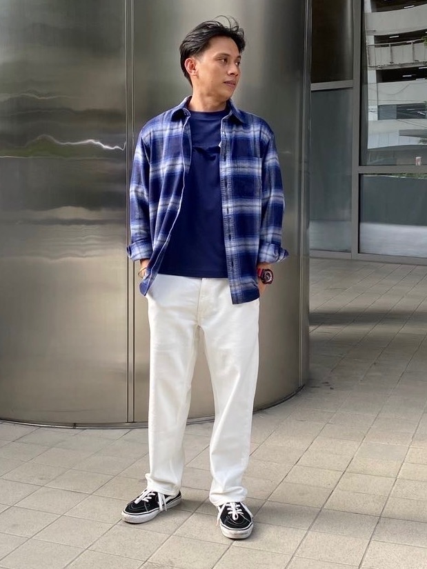 Check styling ideas for「AIRism Cotton Oversized Crew Neck T-Shirt、Keith ...