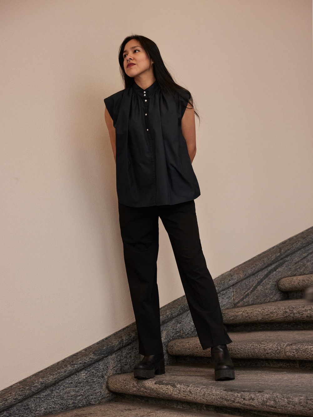 Check styling ideas for「Uniqlo U Gathered Sleeveless Shirt」| UNIQLO SG