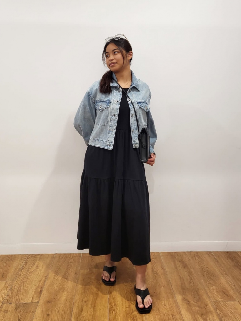 Check styling ideas for「Faux Leather Mini Tool Shoulder Bag」| UNIQLO PH