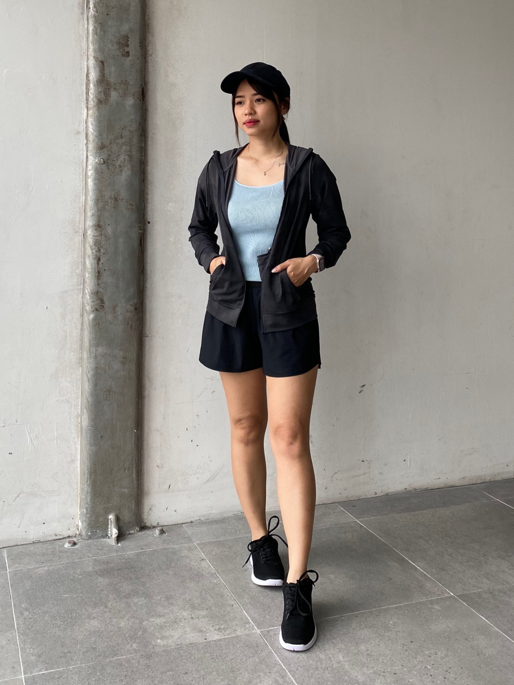 Check styling ideas for「Extra Stretch AIRism Sleeveless Dress、AIRism ...