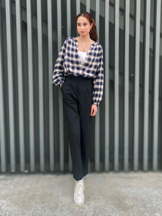 Check styling ideas for「Soft Flannel Gathered Blouse」| UNIQLO IN Check styling ideas for「Soft Flannel Gathered Blouse」| UNIQLO IN
